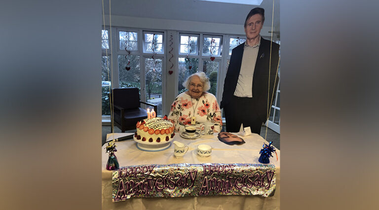 Resident Marks 10-year Anniversary with the Help of a Famous Face